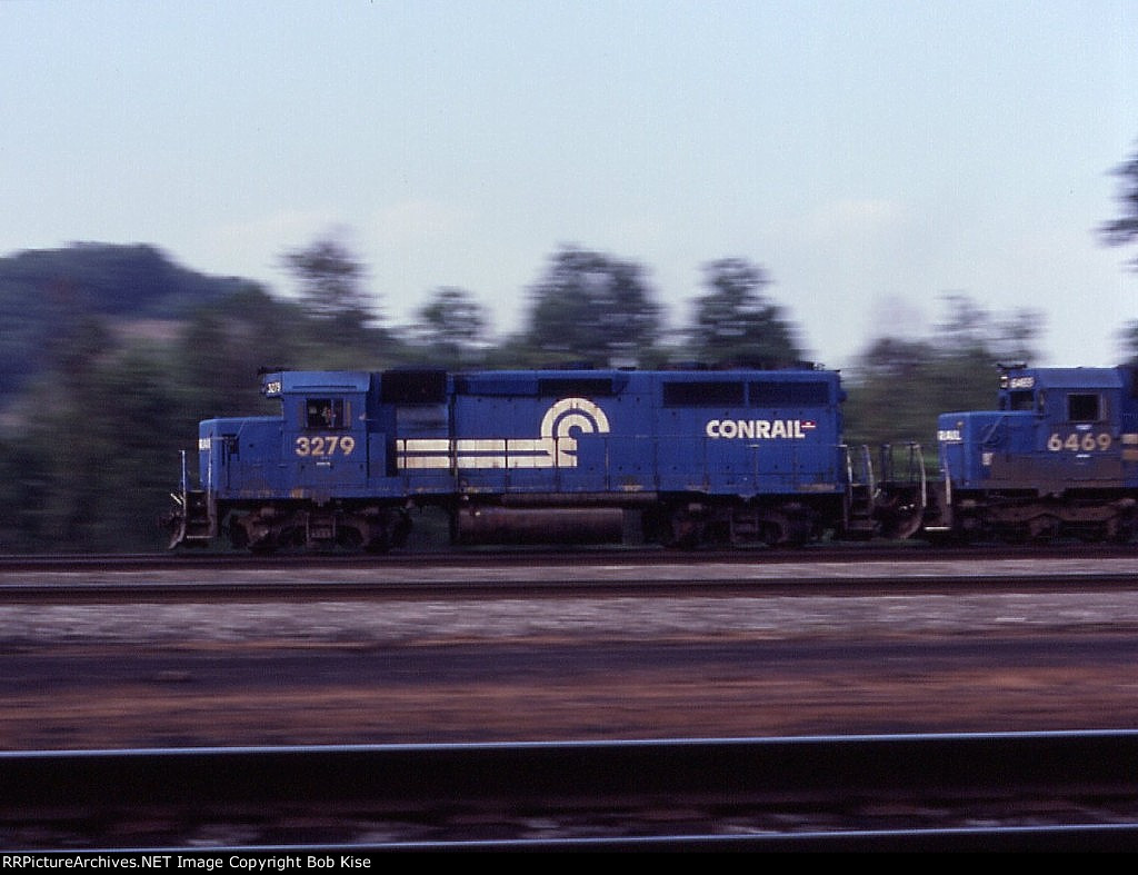 CR 3279 West, panned